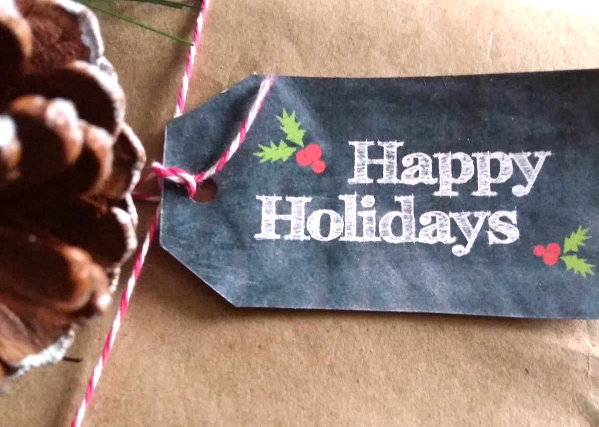 Happy Holidays Gift Tags Printable | Pretty Adorable Designs